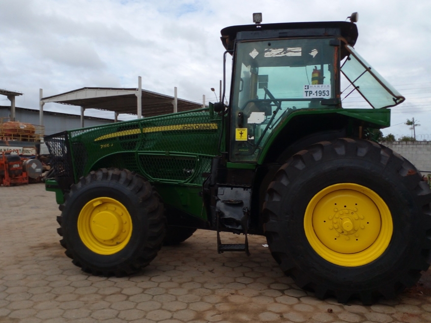 Trator John Deere 7195J 4X4 Ano 14 em Teixeira de Freitas BA à 668841