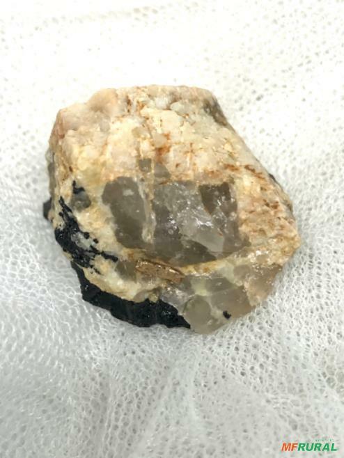 Pedra Bruta Pegmatito Com Turmalina Com Ouro Incrustado em São 670315