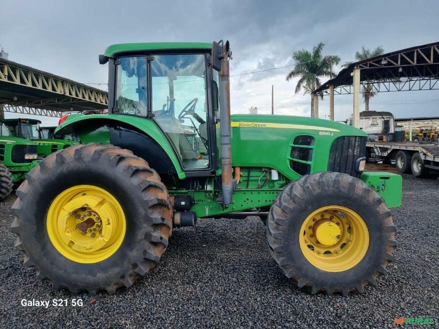 Vende-Se John Deere 6190J (4X4) 190Cv - Ano 2020 em Itapagipe 776336