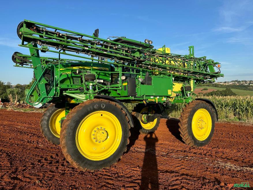 Vende-Se Pulverizador John Deere - Modelo: M4040 (4X4) - Ano 796951