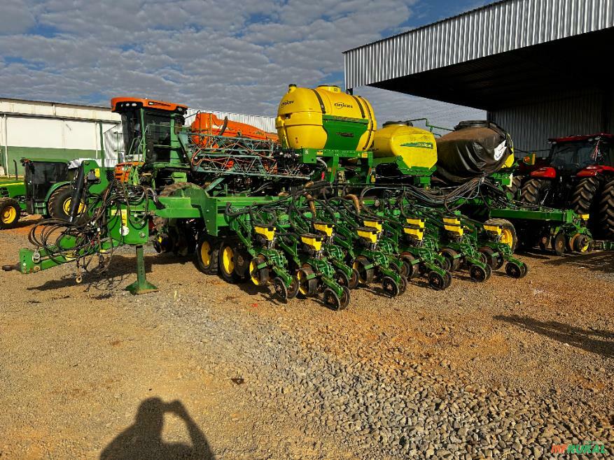 Plantadeira John Deere - Modelo: db 50 - Ano 2018 em Jataí GO 814850