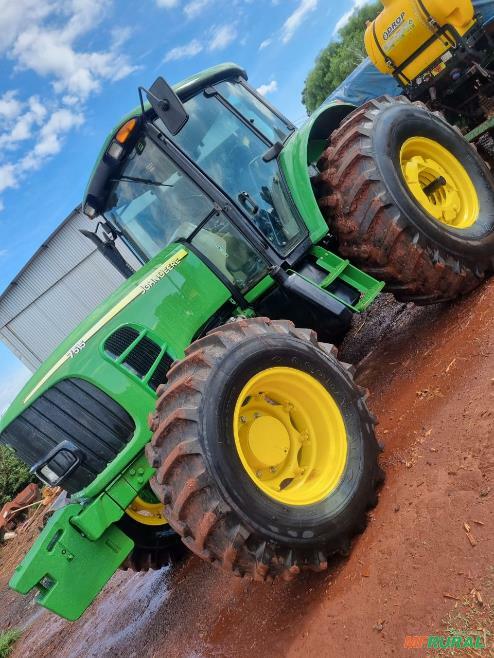 Trator John Deere 7515 (4X4) 140Cv - Ano 2008 em Chavantes SP à 838703