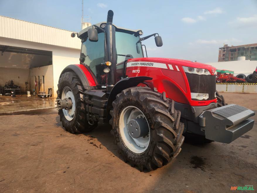 Trator Massey Ferguson 8670 (4X4) 320Cv - Ano 2013 em Toledo PR 850766