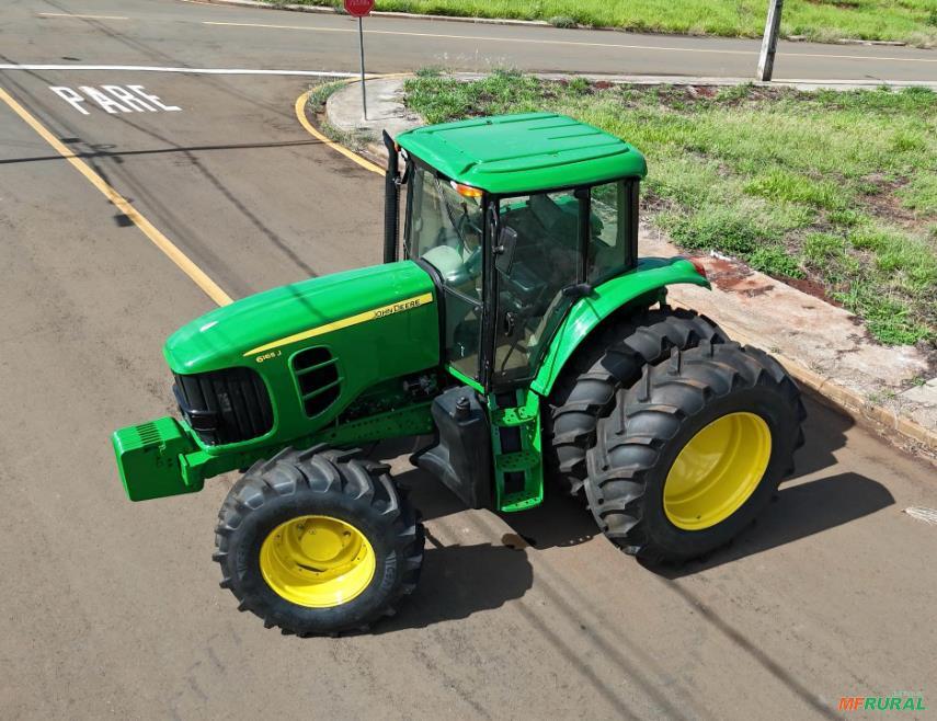 Vende-Se John Deere 6165J (4X4) 165Cv - Ano 2015 em Jataizinho 859925