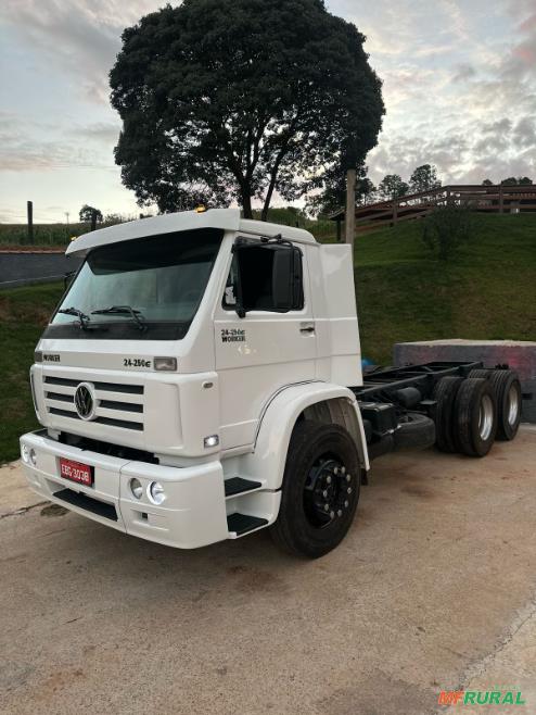 Caminhão Volkswagen 17-250 Worker - Ano 2009 em Atibaia SP à 863034