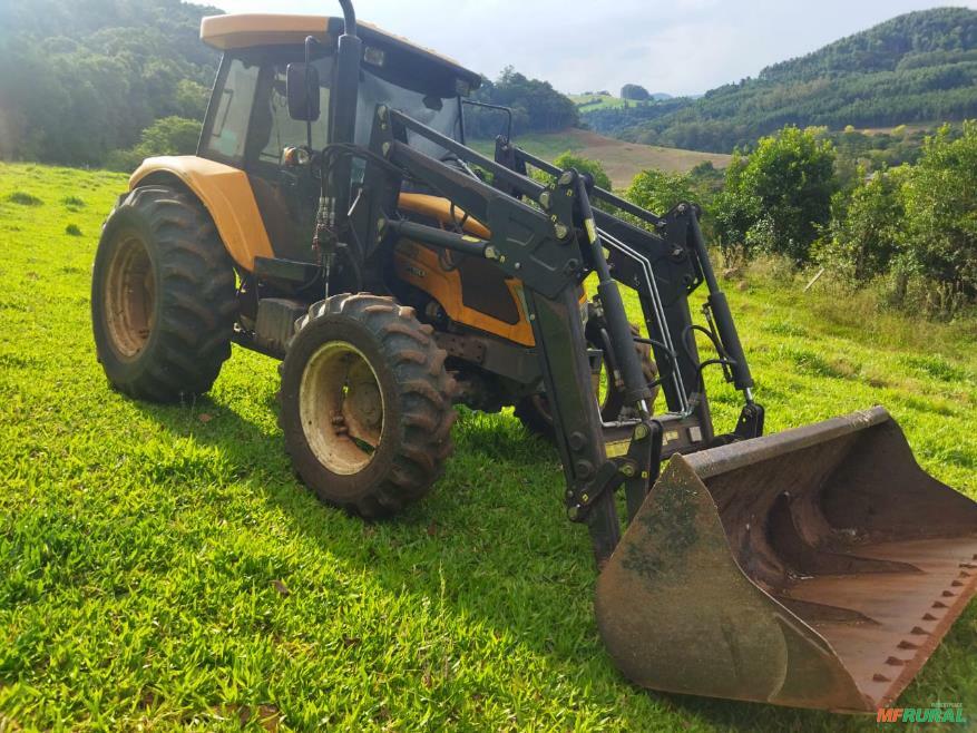 Trator Valtra/Valmet A 850 4X4 Ano 17 em Concórdia SC à venda. 691521