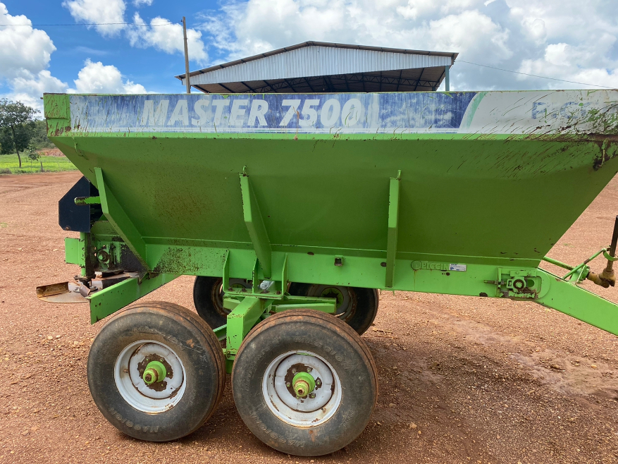 Distribuidor Piccin 7500 2017 em Luziânia GO à venda. Compre 698770