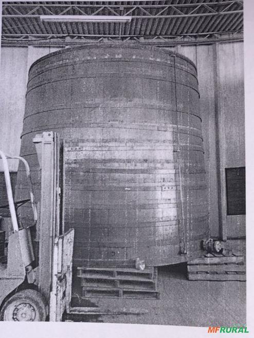 Barril Tonel 50Mil Litros em Bariri SP à venda. Compre direto 700946