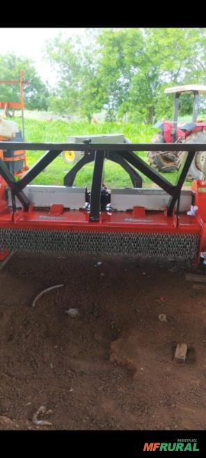 Triturado Himev Ecotritus Hl240 em Nanuque MG à venda. Compre 704045