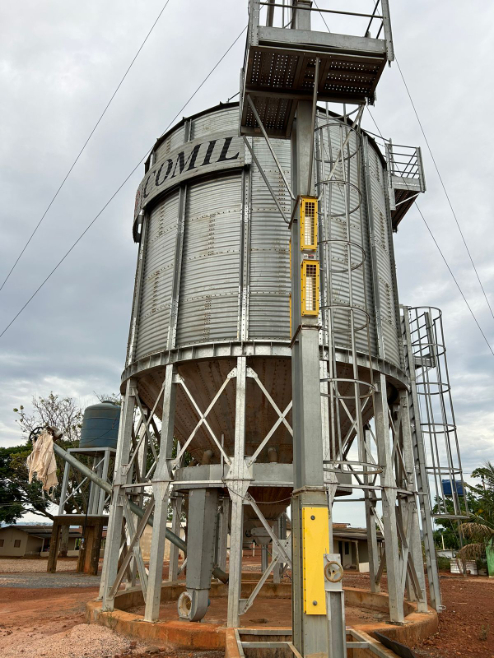 Silo Comil Elevado em Rondonópolis MT à venda. Compre direto 751036