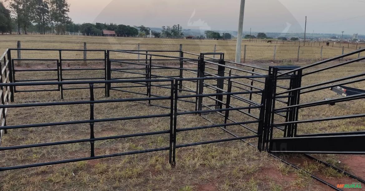 Curral Metálicos em Potirendaba SP à venda. Compre direto 811001