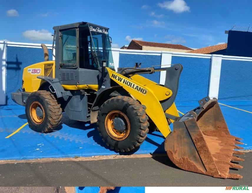 Pá Carregadeira New Holland Modelo W130 Ano 2005 Operacional em 784646