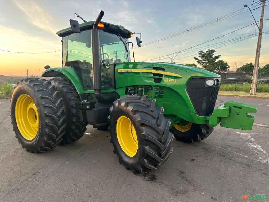 Trator John Deere 7225J em Rondonópolis MT à venda. Compre 790872