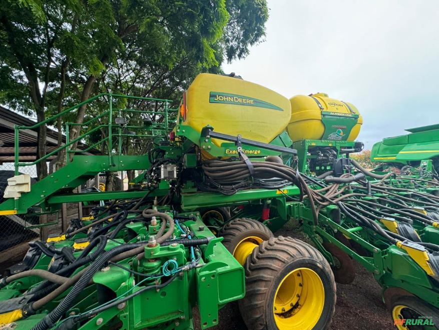Plantadeira John Deere Db40 | Preço Venda Compra - MF Rural