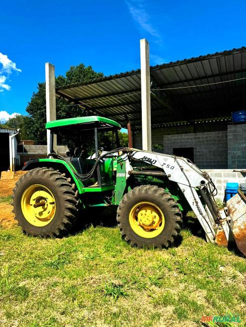 Trator John Deere 6300 em Guarapuava PR à venda. Compre direto 854429