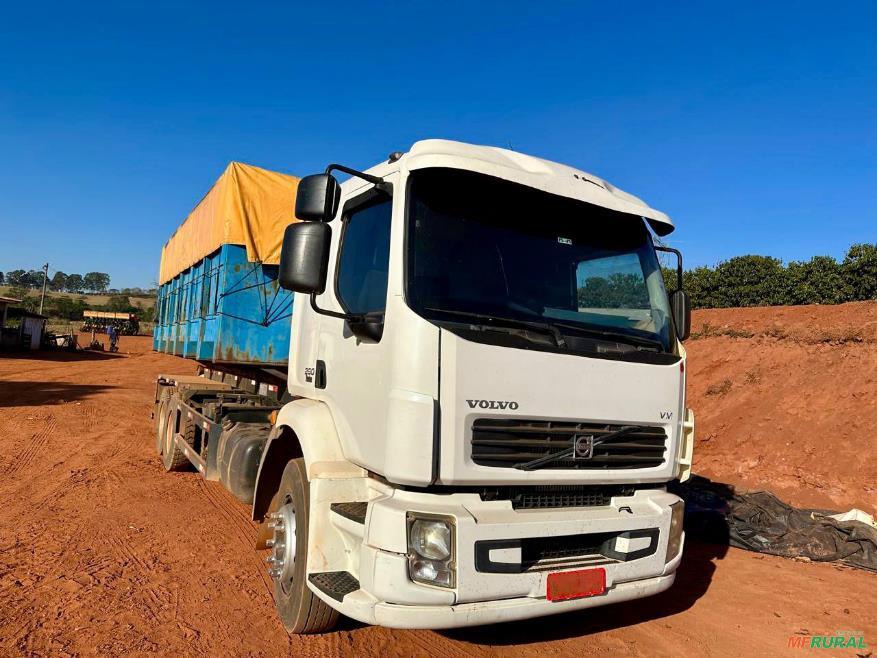 Caminhões Volvo VM 260 à venda com preço VM 260