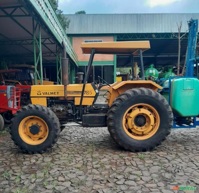 Trator Valtra/Valmet 785 em Boa Vista do Buricá - RS à venda com