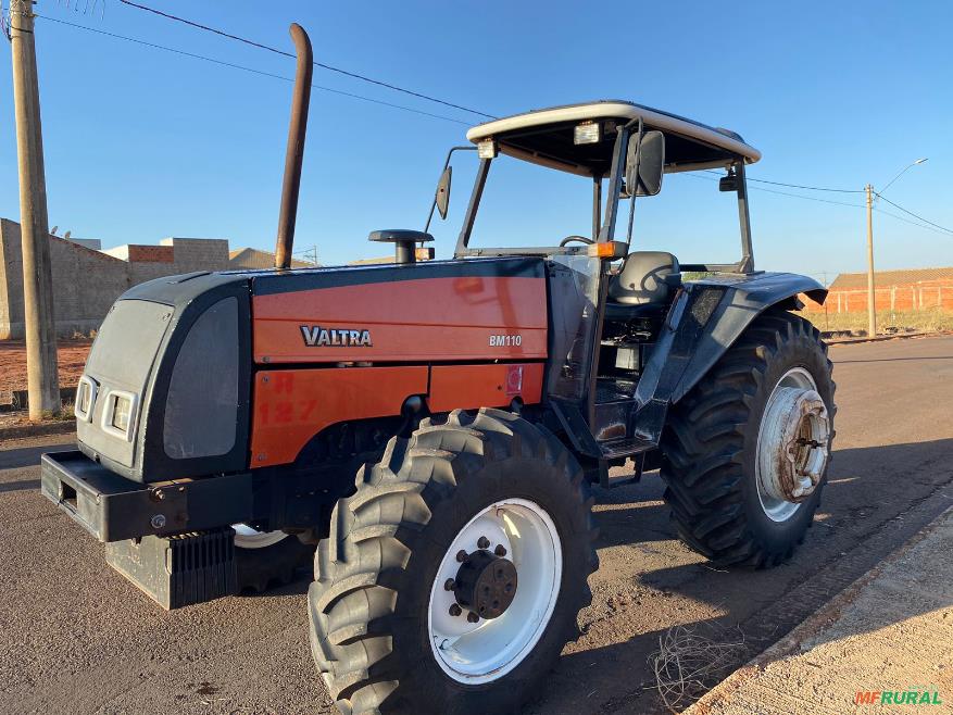 Mascara Frontal Frente Trator Valtra Bm110 - Tratores Agrícolas