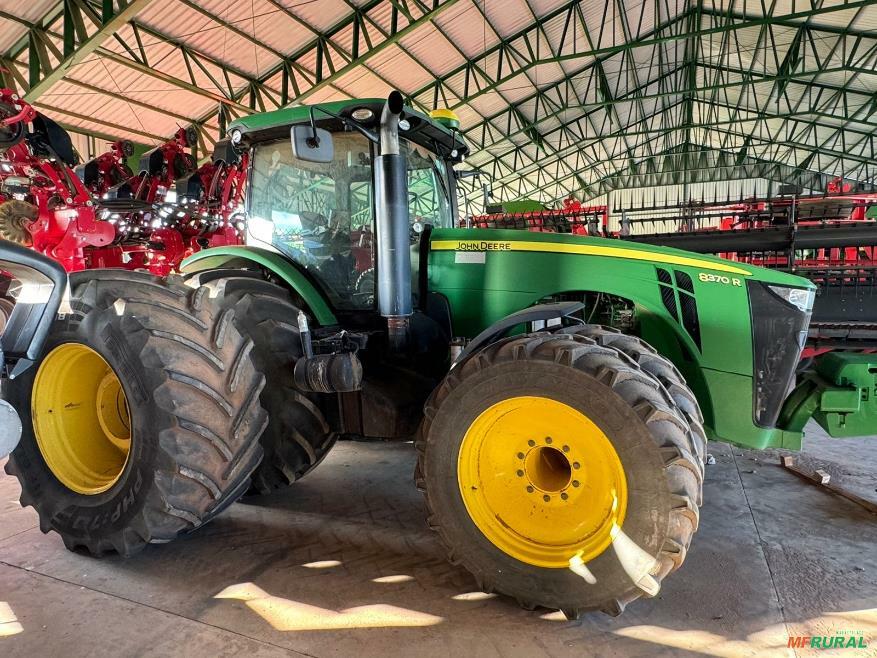 John Deere 8370 em Salvador - BA Venda de John Deere 8370 em