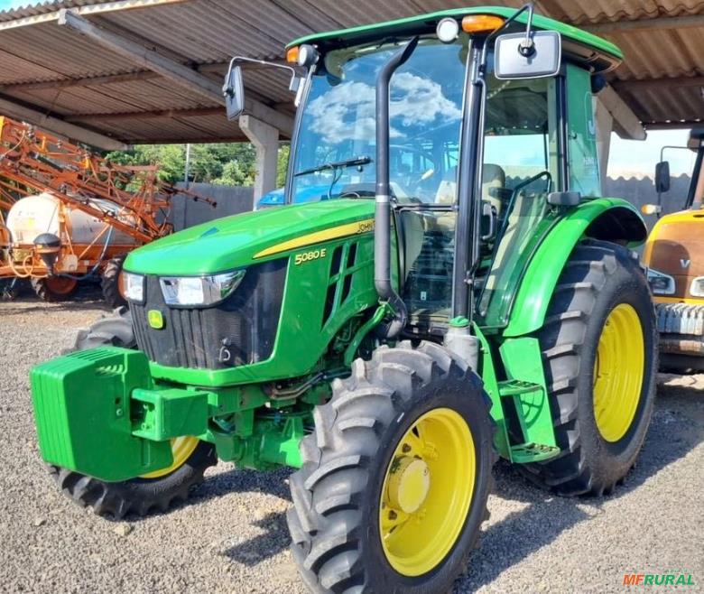Trator John Deere 5080E Ano 2021 em Curitiba PR à venda. Compre 856571