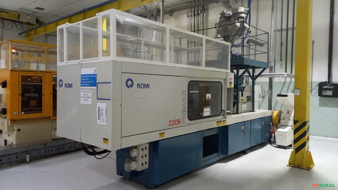 Injetora Plastica Grande Porte Preco - Máquinas/ Equipamentos