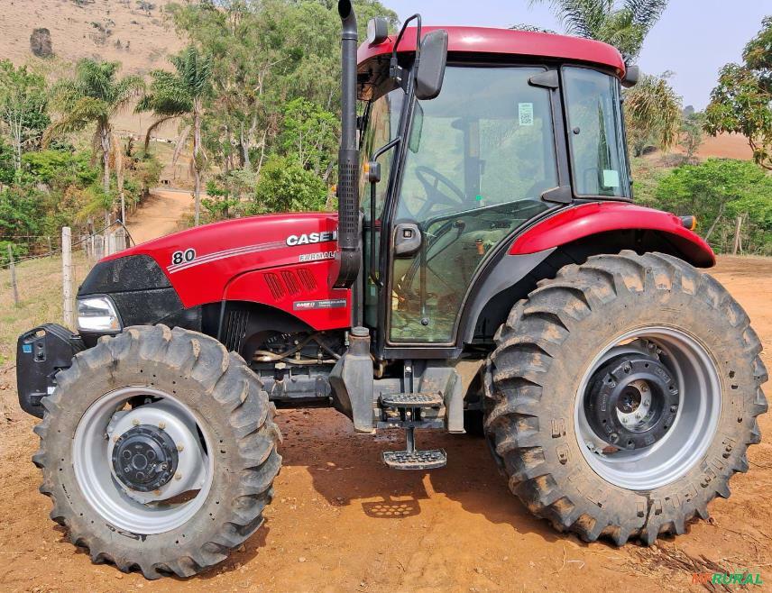 Trator Case Farmall 80 4X4 (80Cv) em São José do Rio Pardo SP à 859813