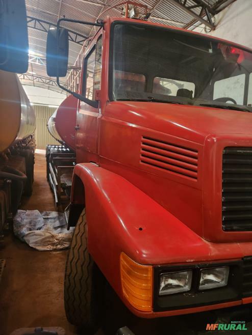 Caminhões Mercedes Benz (Mb) mb 2325 Ano 2000 Traçado - Tanque E 825438