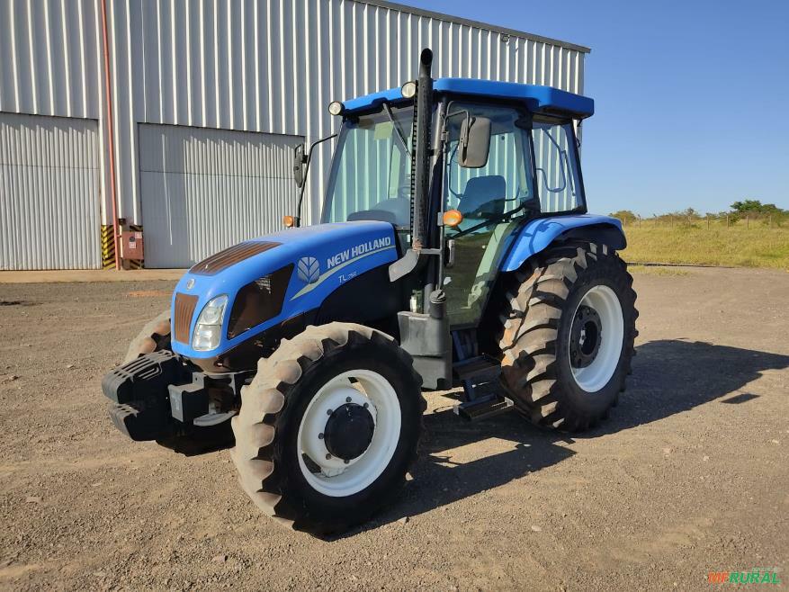 Trator Agrícola New Holland tl 75E em Assis SP à venda. Compre 852561