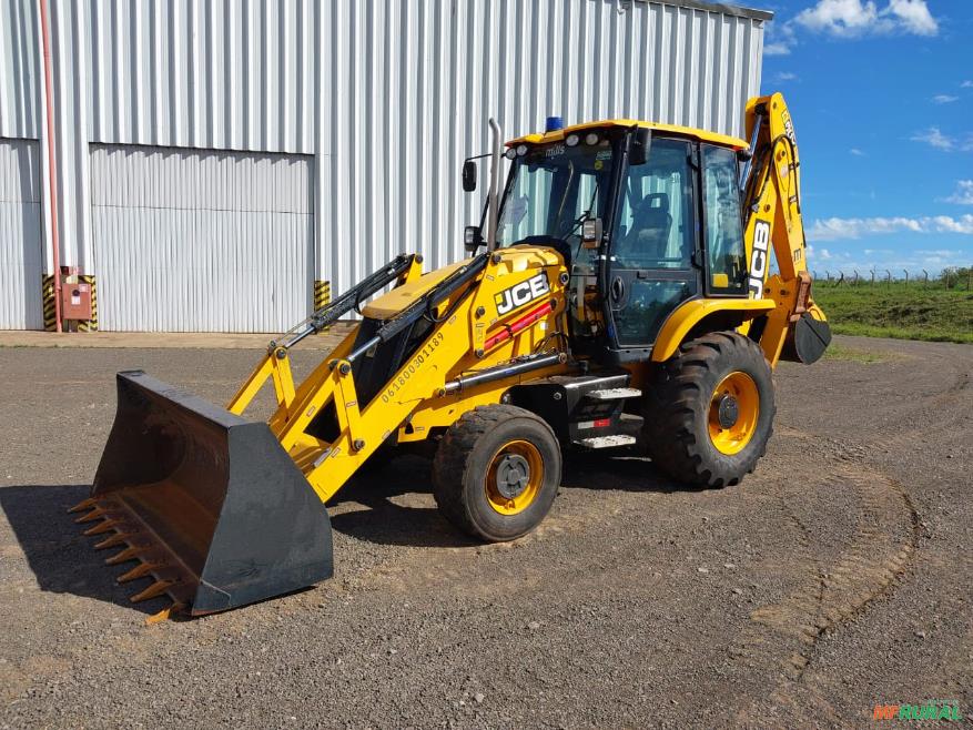 Retro Escavadeira Jcb 3Cx em Assis SP à venda. Compre direto 852570