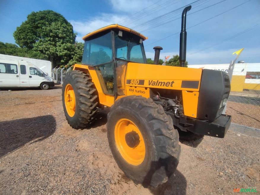 Trator Valtra/Valmet 980 no Mato Grosso do Sul à venda com preço