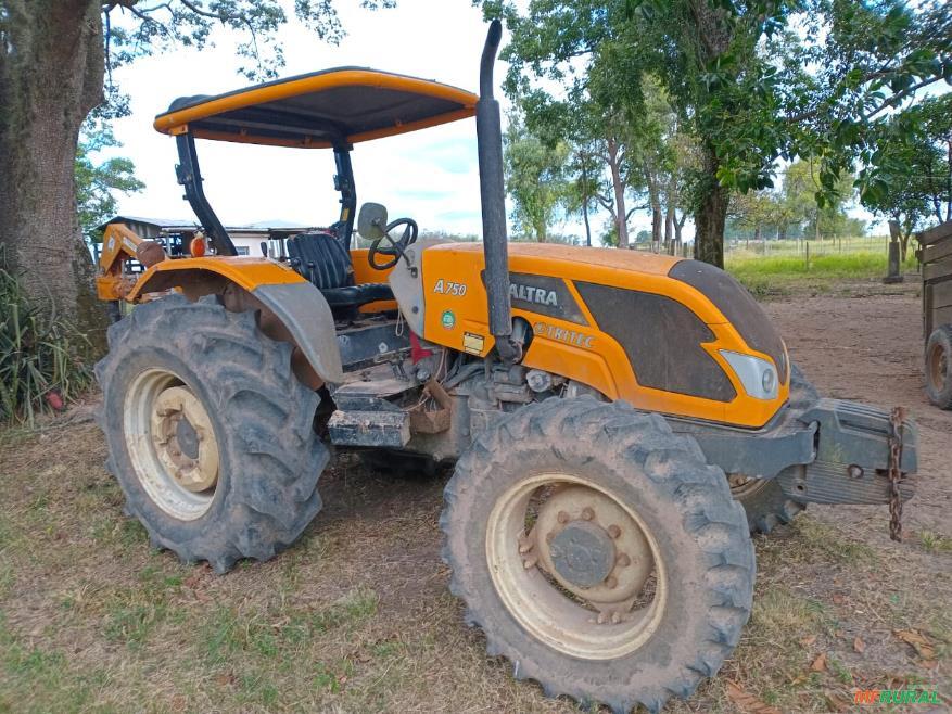 Tratores Agrícolas no Rio Grande do Sul à venda com preço