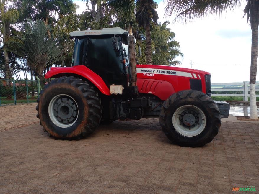 Trator Massey Ferguson 7180 em Água Vermelha (São Carlos) - SP à