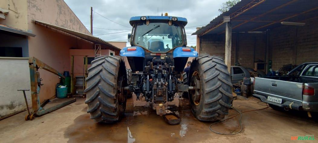 Trator New Holland T7.240 em Santa Rosa de Viterbo - SP à venda
