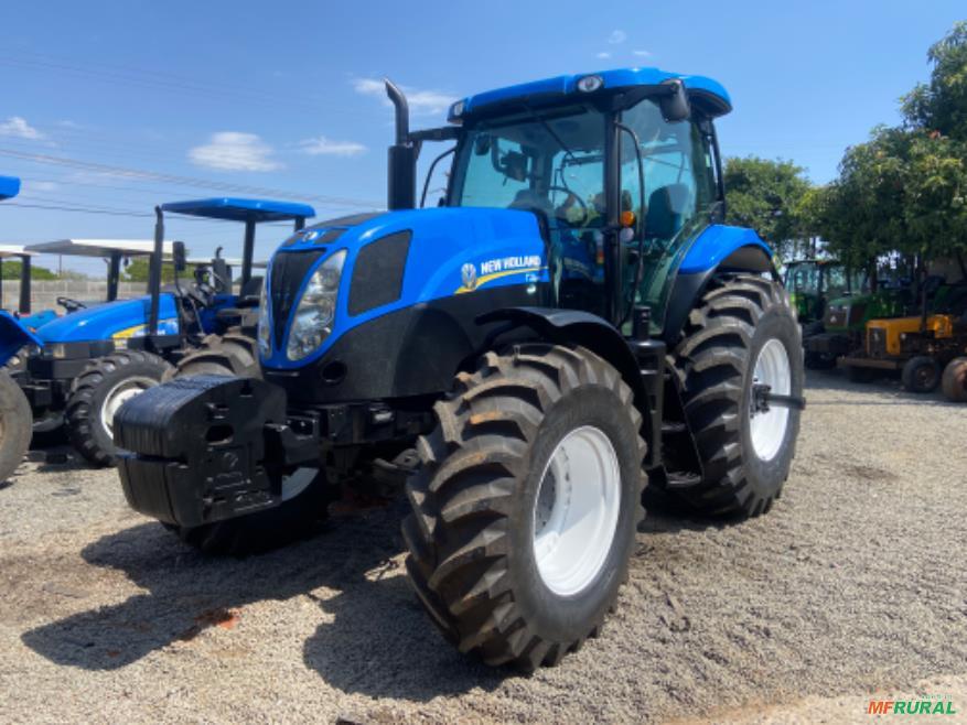 Trator New Holland T7.190 4X4 Ano 15 em Artur Nogueira SP à 644137