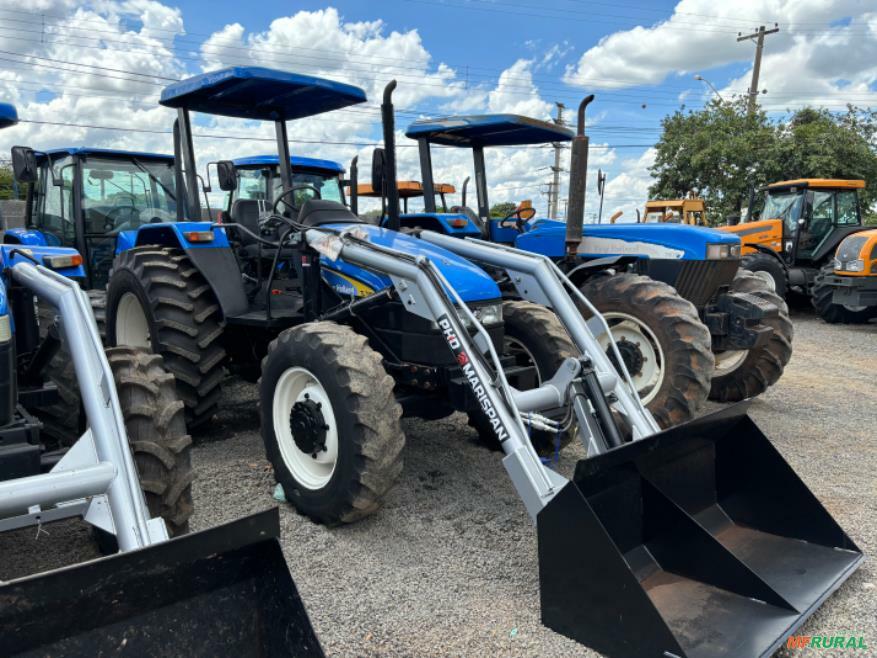 Trator New Holland Tl75e 4X4 Ano 2012 Com Conjunto de Concha 758271