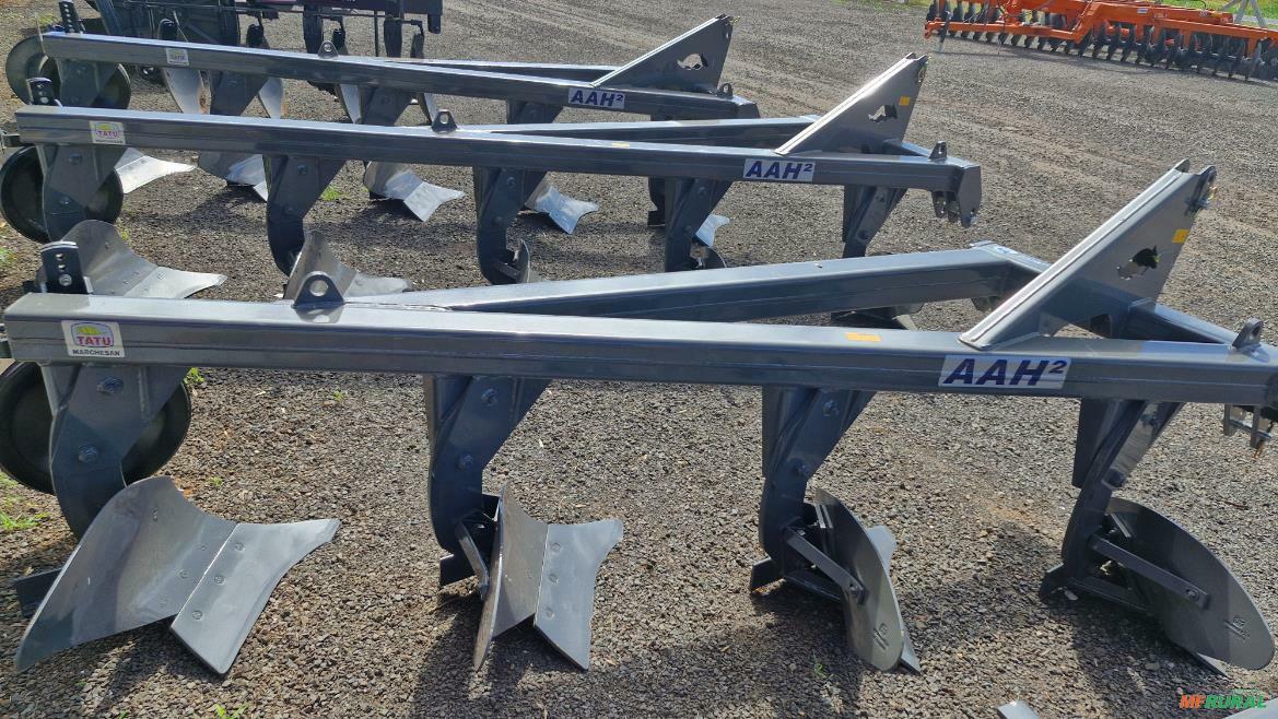 Arado de Aivecas Modelo Aah² de 4 Bacias Lisas C/ Roda S/ 858904