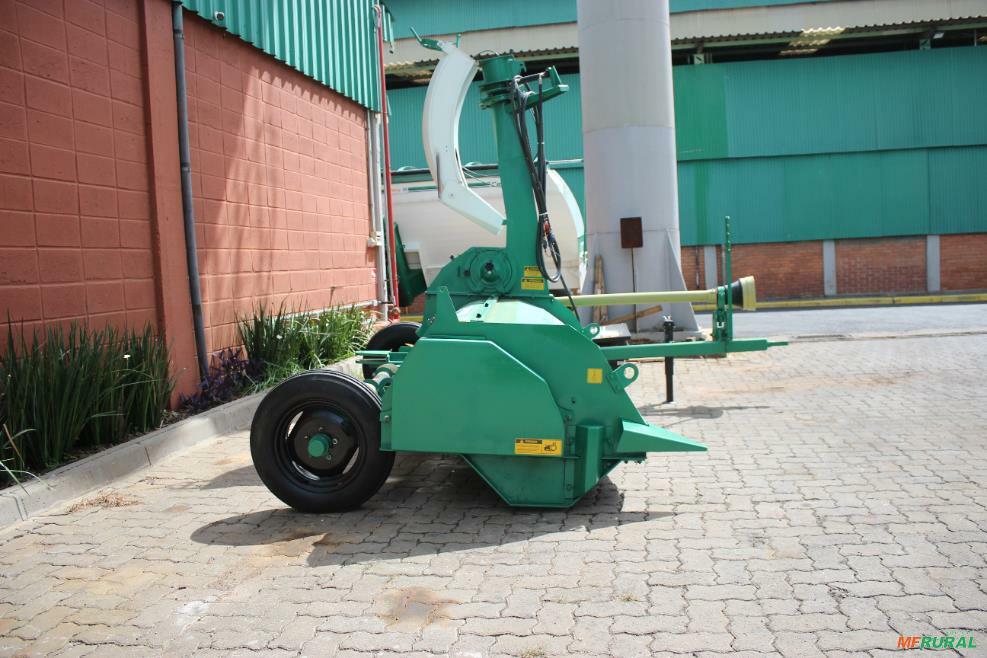 Colhedora de Forragem Cfc-1800 H Super em São Carlos SP à venda. 835706