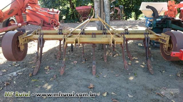 Subsolador Jan 11 Pés em Goioerê PR à venda. Compre direto 183692