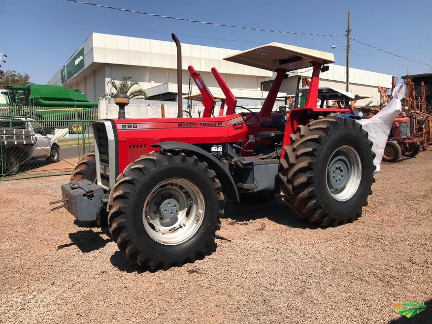 Trator Massey Ferguson 296 4X4 Ano 88 em Goioerê PR à venda. 343107