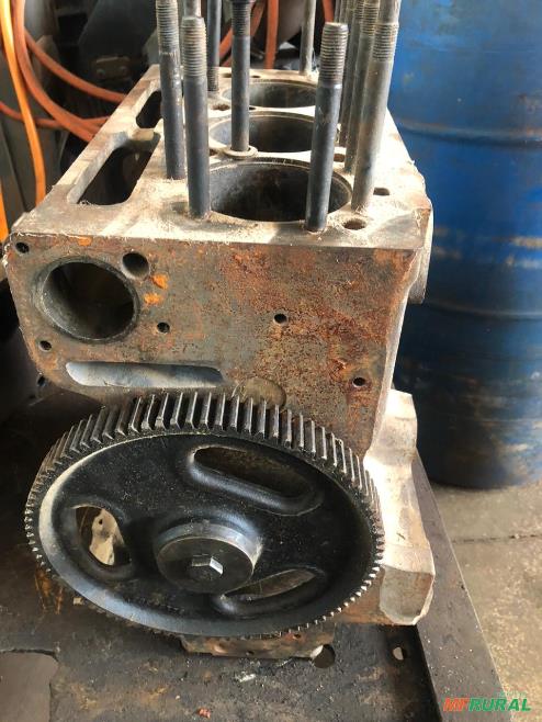 Bloco Motor Perkins 3 Cilindros em Goioerê PR à venda. Compre 840686