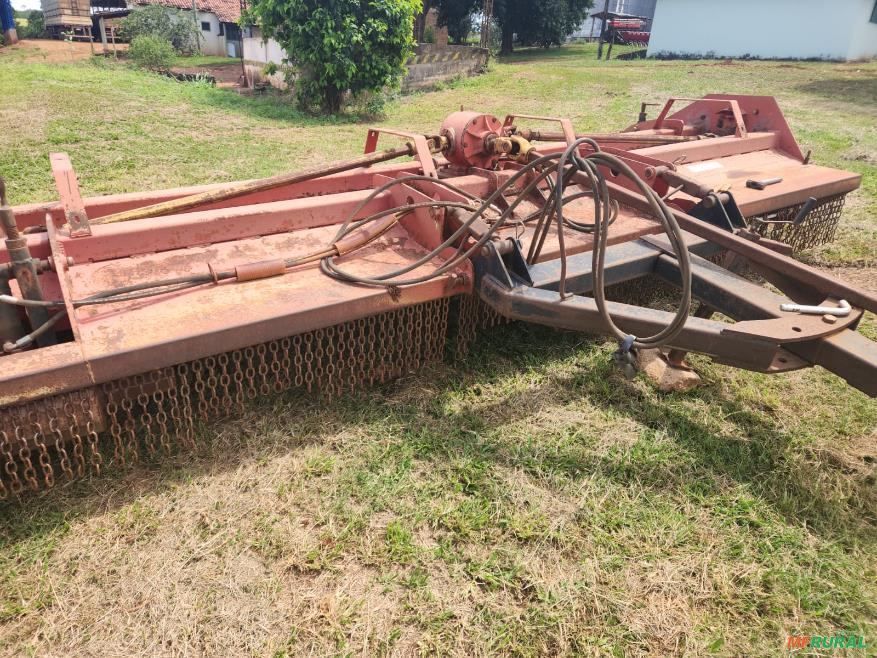 Triton Cruzador - Jumil 4.500 em Presidente Olegário MG à venda. 863803