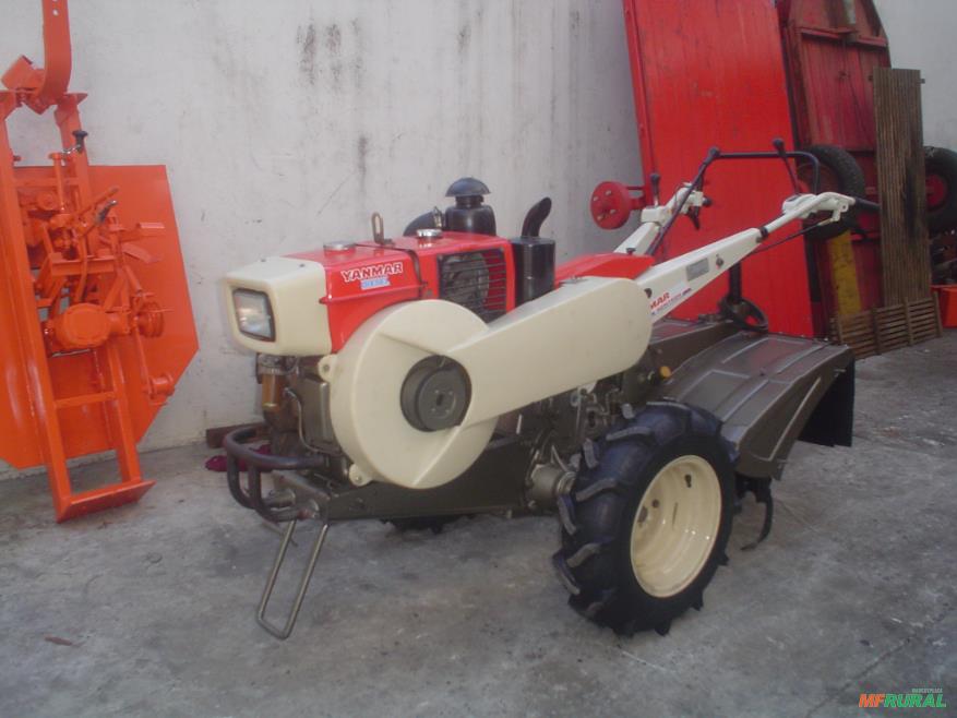 Trator Mini/ Micro Trator 4X2 Ano 04 em Osasco SP à venda. 614641