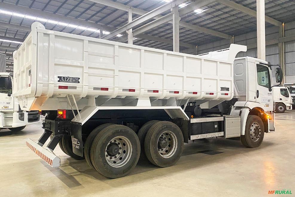Caminhão vw Constellation 31.320 6X4 23/24 Caçamba 12M³ em São 770661